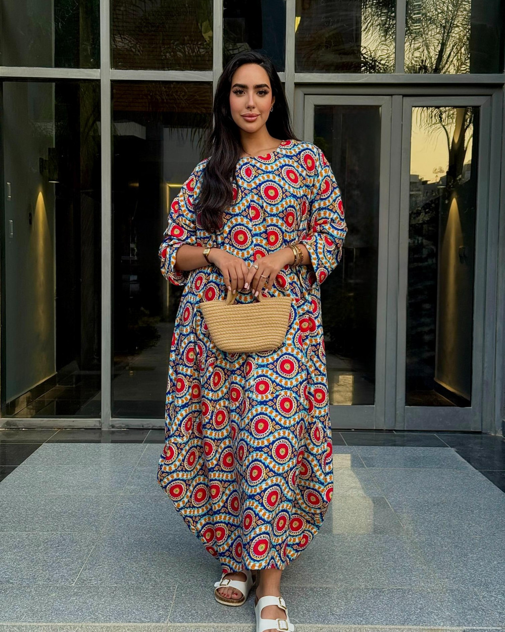 Long dress with elegant design